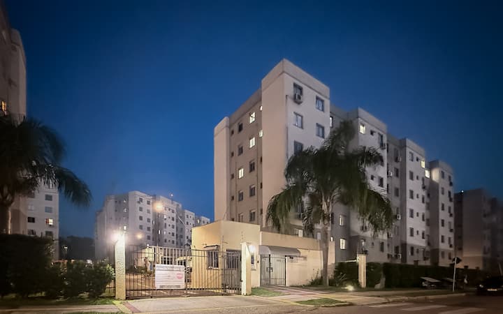 4 Hóspedes, Ar Condicionado, Elevador, Com Vaga - Canoas