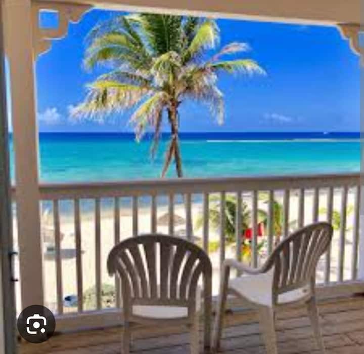 Fun On A Cayman Getaway - Cayman Islands