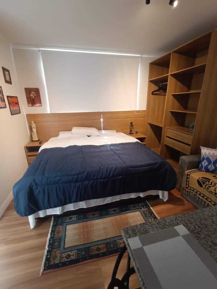 Studio ÁFrica | Estilo, Conforto E Localização - Curitiba