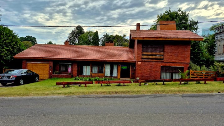 Casa En Alquiler Anual/temporal - Pinamar
