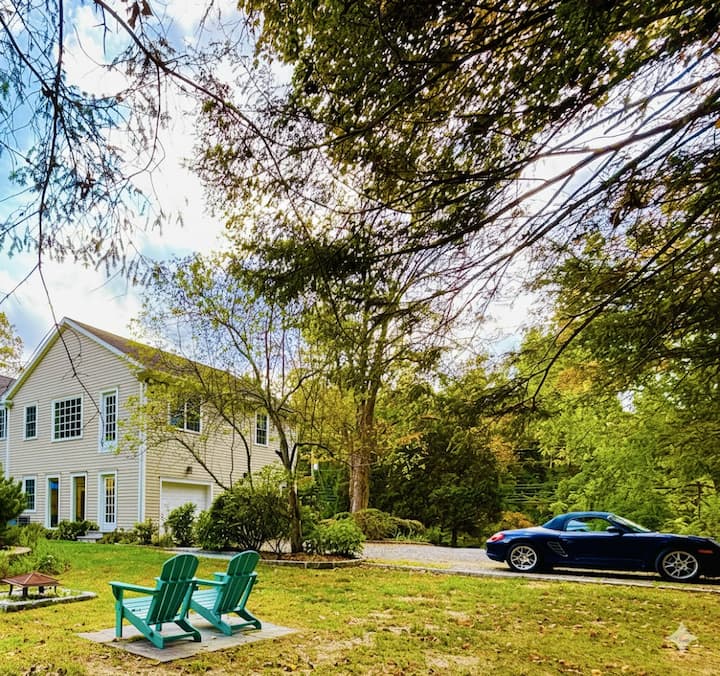 Tree Haven Loft With Gym, Firepit, And Grille. - Connecticut