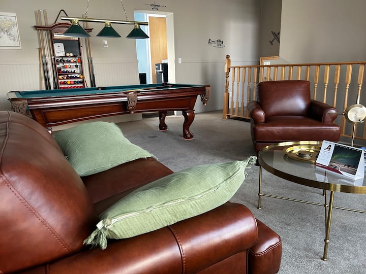 Aurora Airbase Lakefront Guest Suite - Yellowknife