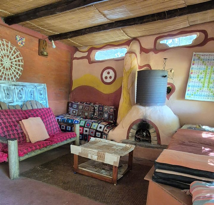 Casa De Barro Y Luz
Casa  Rural  Bioconstrucción - San José Department