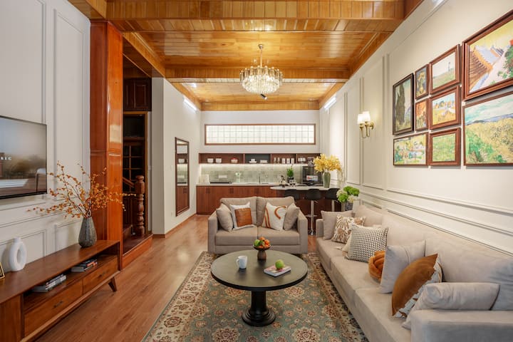 The Amber Gallery | 180m2| Jacuzzi | Central Dist. - China