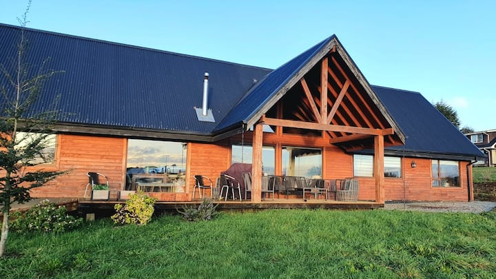 Casa Familiar En La Región De Los Lagos. - Llanquihue