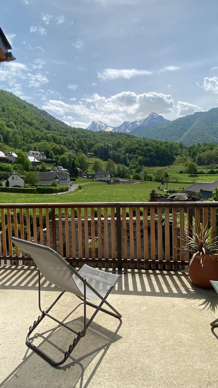 Grand Gîte De La Maison Salanave Avec Spa + Jardin - Laruns