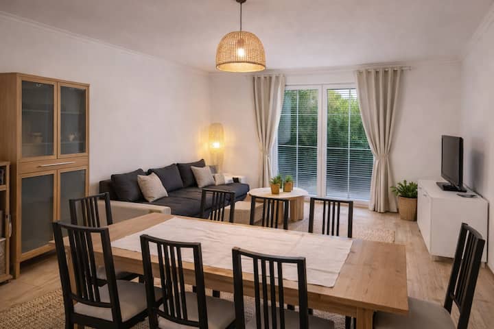 Stilvolles Haus Anne
Entspannen Und Wohlfühlen - Hennigsdorf