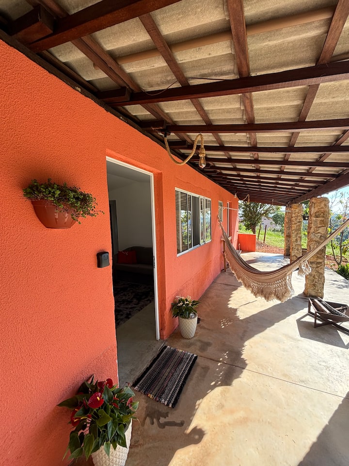 Casinha Charmosa Com Vista Para As Montanhas. - Serra Negra