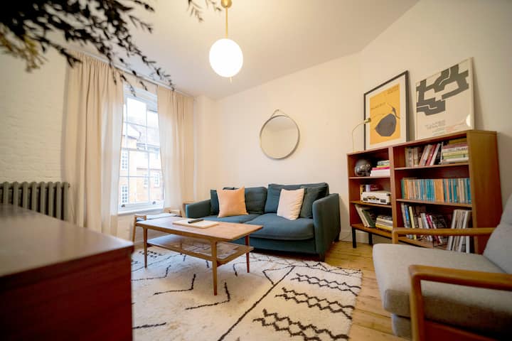 Designer 4-bedroom Flat In Iconic Building - Centro de Londres