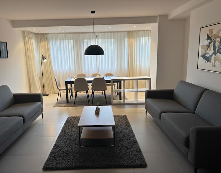 Luxury Suite At Colón Square - Madrid