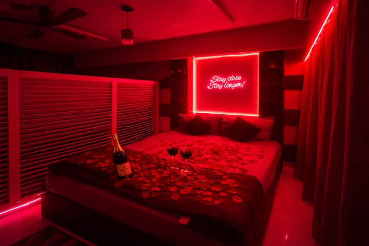 Astoria Stays | Private Romantic Suite For Couples - West Bengal