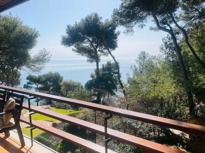 Perfecto Alojamiento En Primera Línea De Mar - Palamós