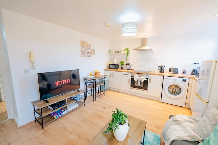 1br Modern Apartment With Free Parking & Fast Wifi - Cardiff