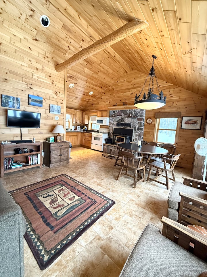 Camp Mishike Cabins | Oak - Presque Isle, WI