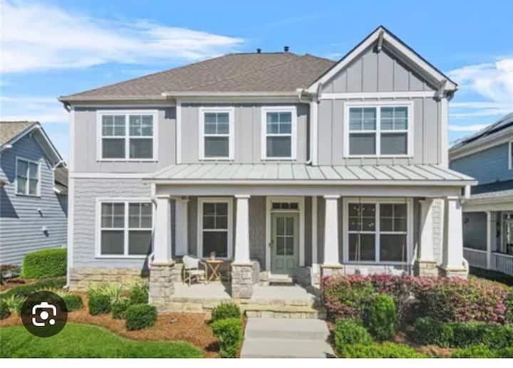 New 5br Furnished Home, Pool/gym, Near Atlanta - Douglasville, GA