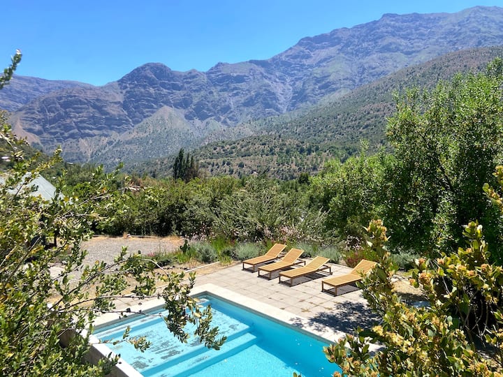 Refugio Montaña · Vistas A La Cordillera · Piscina - Cordillera