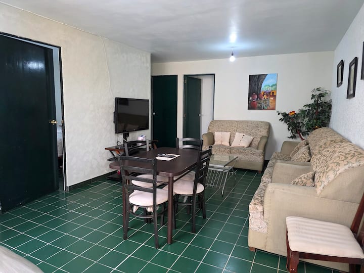 Departamento Amueblado De 3 Recámaras - Celaya