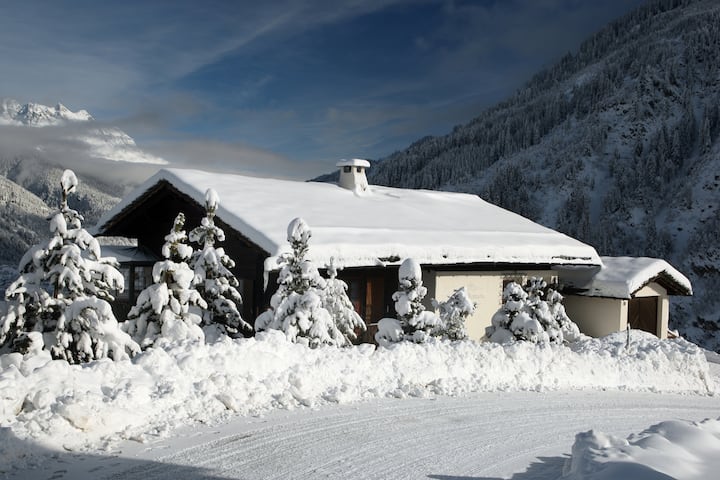 Casa Romana | Cozy Alpine Getaway Near The Slopes - Disentis