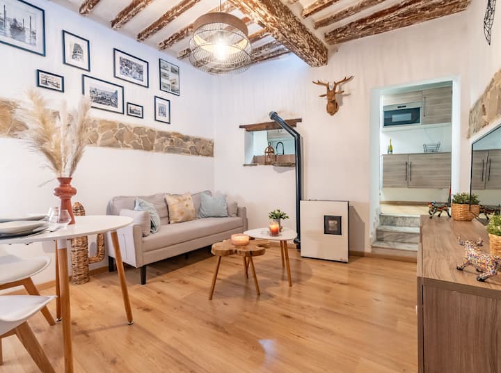 Bellavita. Studio In Historic Centre Near Piazza. - Massa Marittima