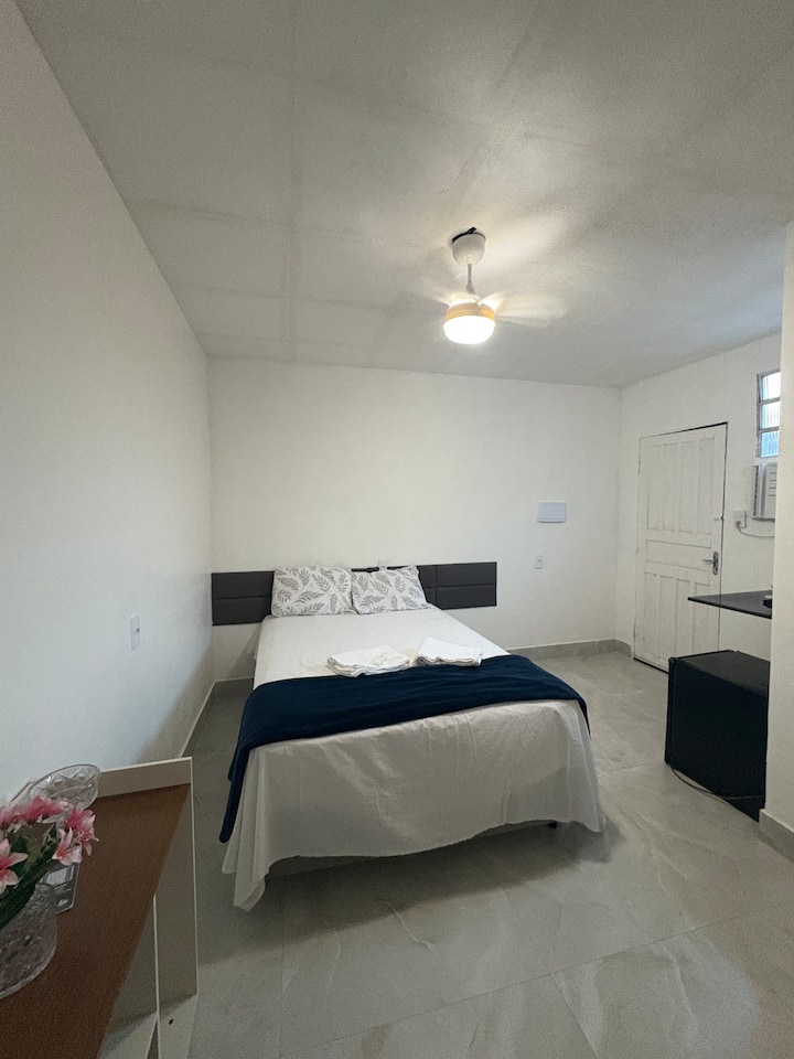 Suíte Independente Próximo à Praia C/ar - Vila Velha