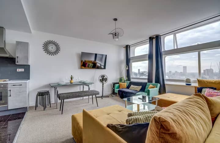 22nd Floor Luxury Apt With Skyline Views - Manchester