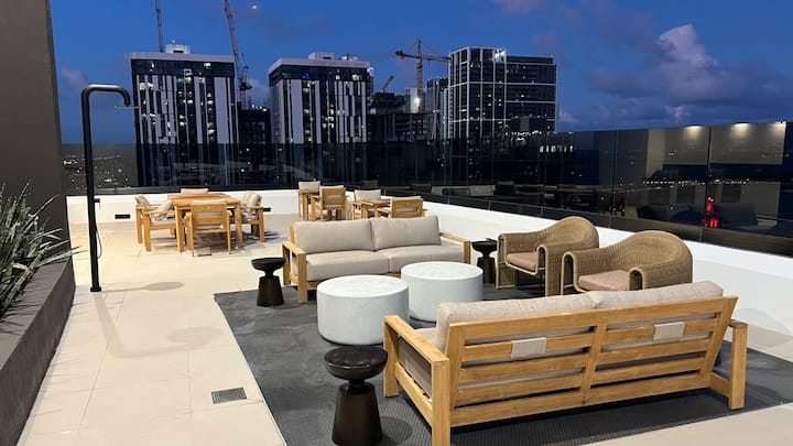 New Condo 2br/2ba Downtown Miami + Rooftop Pool - Miami