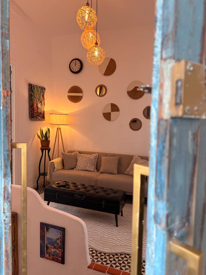 Stay & Sail • Casa In Old Town & Optional Charter - Salobreña