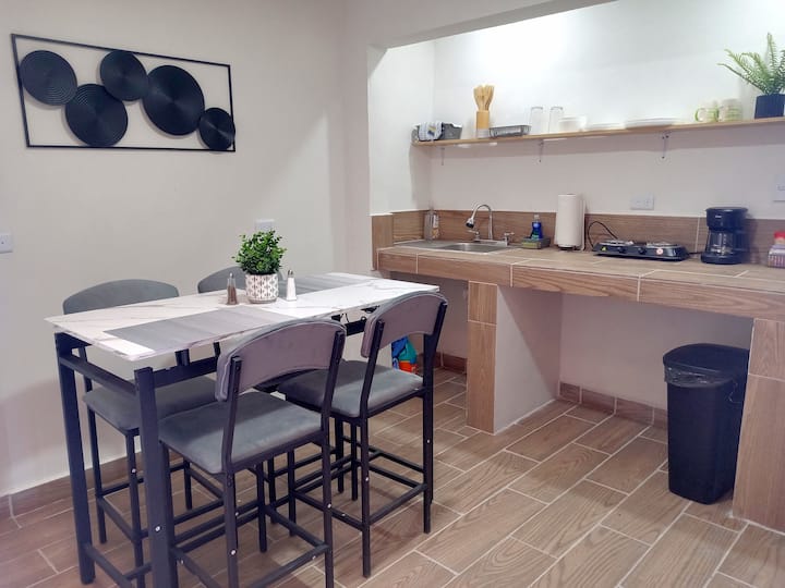 Departamento "Camelias" Excelente Ubicacion - El Paso, TX