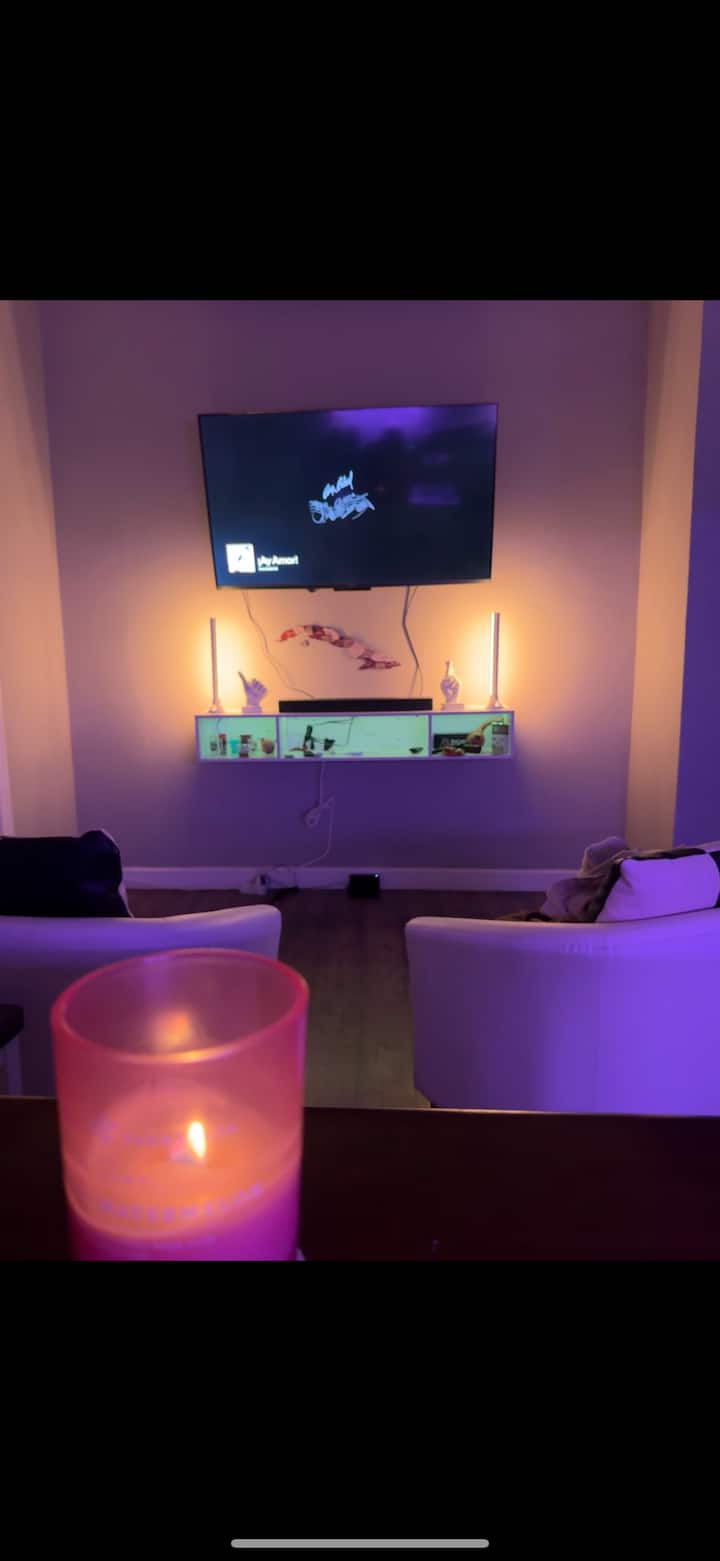 Warm And Inviting - Union City, NJ