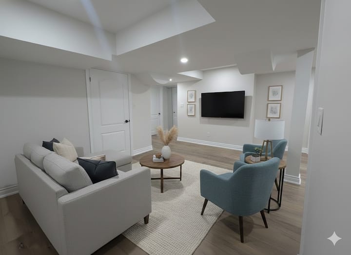 Warm & Quiet Basement Hideaway - Clarington