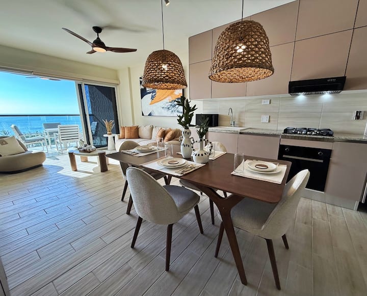 Exclusive Beachfront Residence In Playa Caracol - Panama