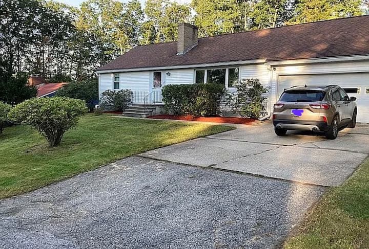 Ski In/ski Out In Manchester Nh - Manchester, NH