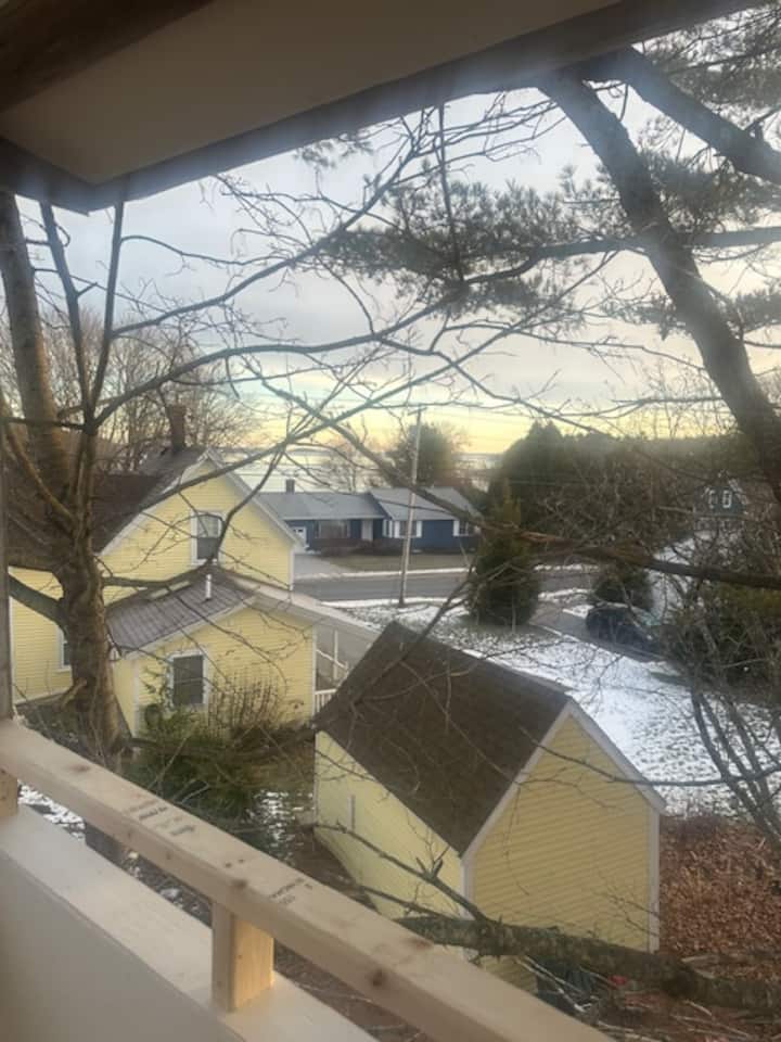 Flynn's Inn Apartment - Rockland, ME