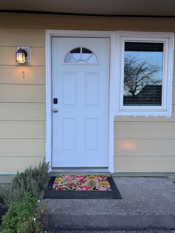 Forks Apartment #1: Olympic Np & Hoh Rainforest - Forks, WA