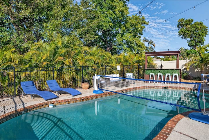 Heated Pool Retreat Near Img & Anna Maria Island - Bradenton, FL
