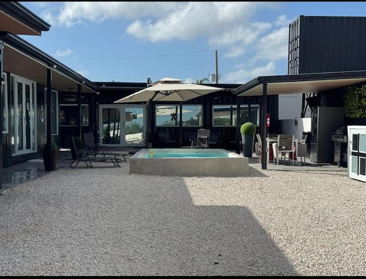 *El Vagón De La Playa *Container & Pool - 波多黎各