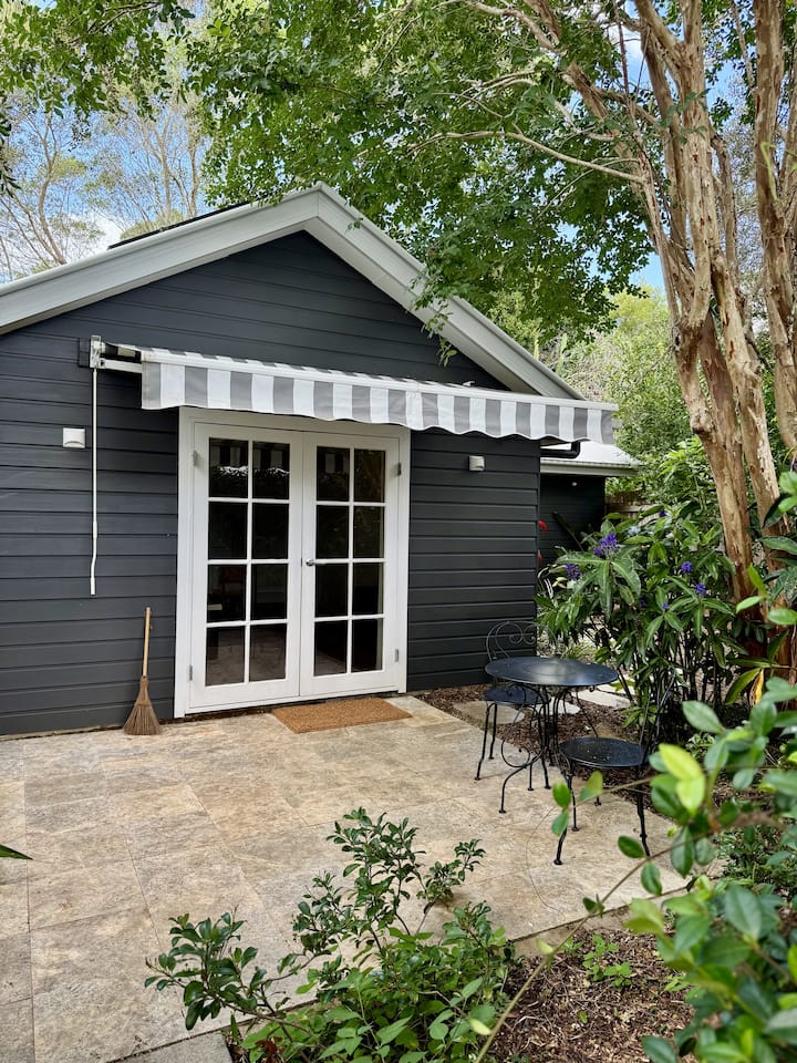 Bangalow Cottage - Bangalow