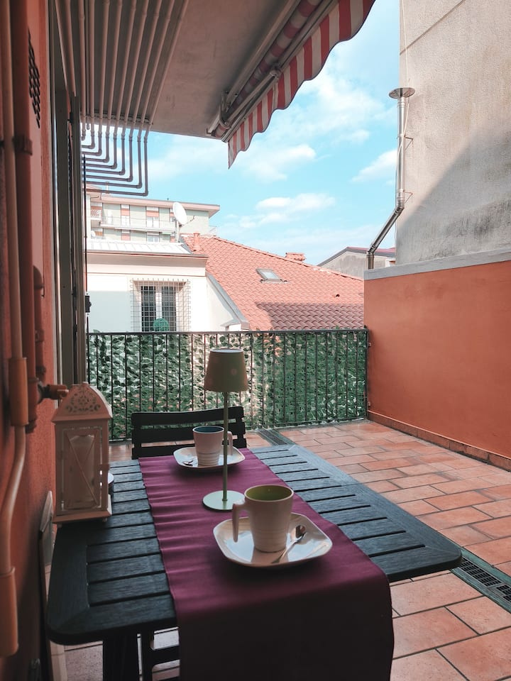 [Cuz's Lake House]terrazzo Privato In Centro Arona - Arona, Italy