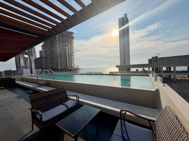 Recámara, Balcón + Alberca A Pasos Del Malecón! - Mexico