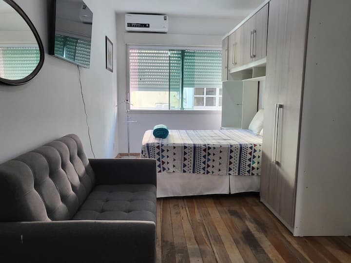 Flat Mobiliado Completo - Centro - Porto Alegre