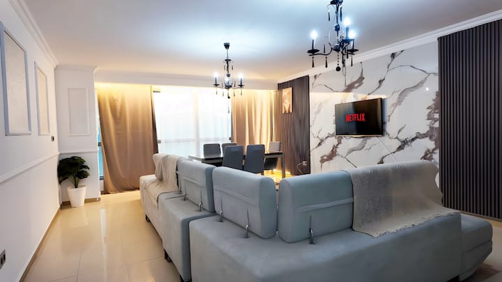 F4 Moderne | Tour Mobilart | Emplacement Premium – - Algérie