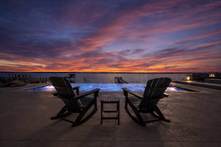 Ultimate Lake Marion Dream Home W/pool & Swim Spa - Lake Marion, SC