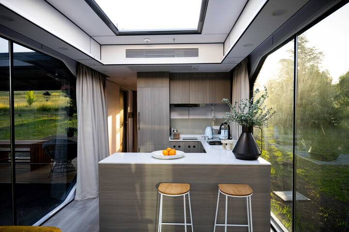 Luxury 360 Degree View Pod - Orange