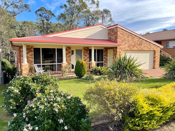 Coastal Family Retreat Sun-drenched Outdoor Patio - Eden