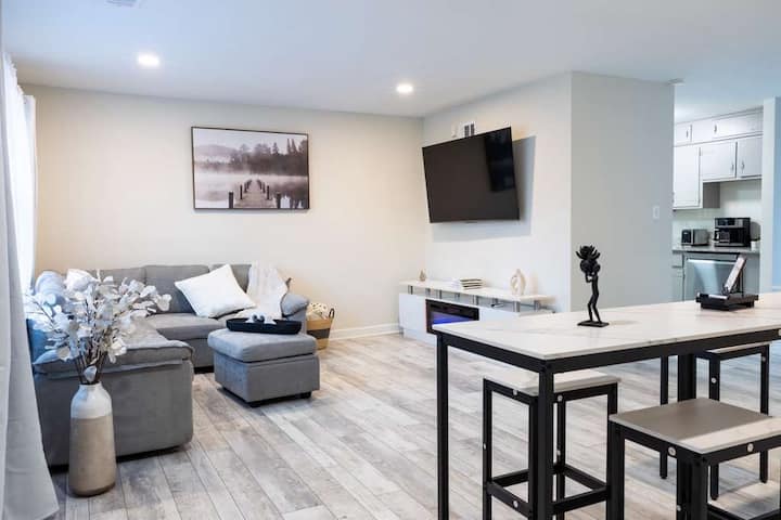 The White Oak Hideaway - Savannah, GA