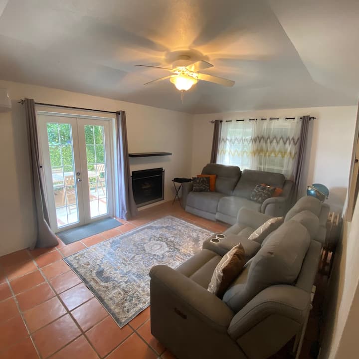Trowbridge Escape 2br/2ba Near Beaches Golf Course - Bermuda
