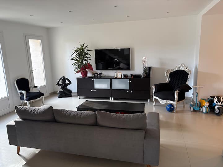 Maison Avec Jardin - Lambesc