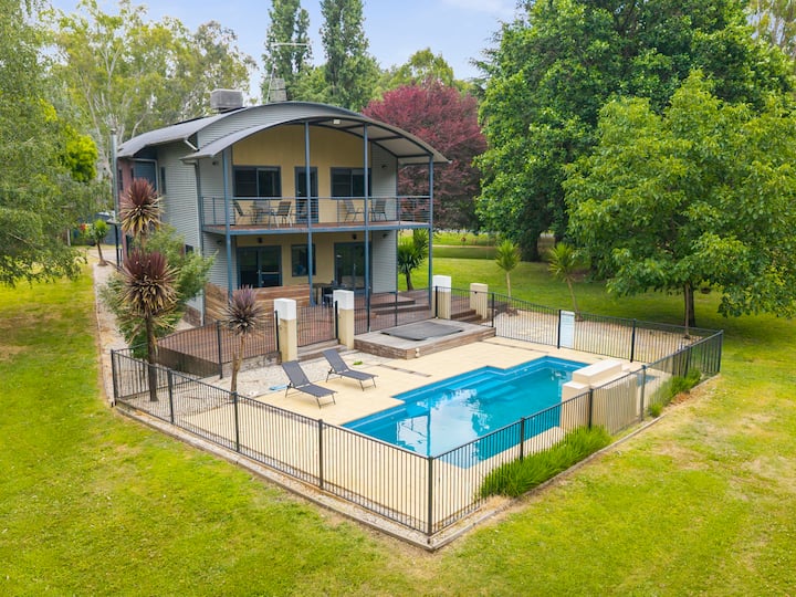 Happy Valley Retreat - Myrtleford