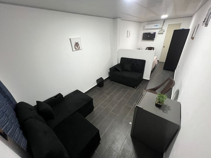 Alojamiento Vía Universitaria Norte 3 Ues - San Salvador