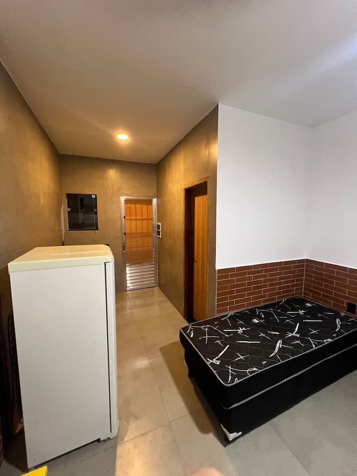 Kitnet Barata Mais Graciosa De Betim 17/2 - Betim